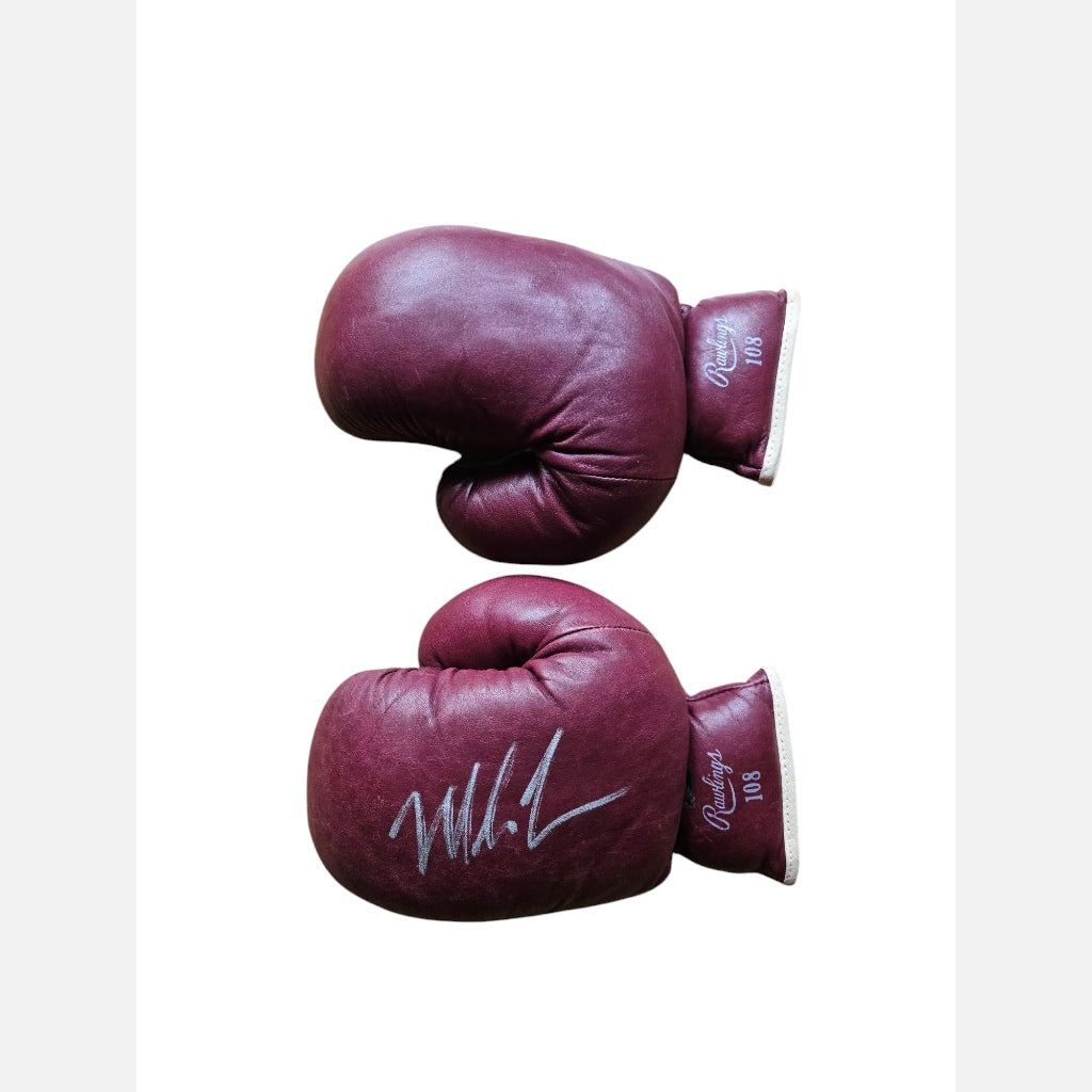 TOP Celebrity Autographs with COA for Sale | Signed Photos